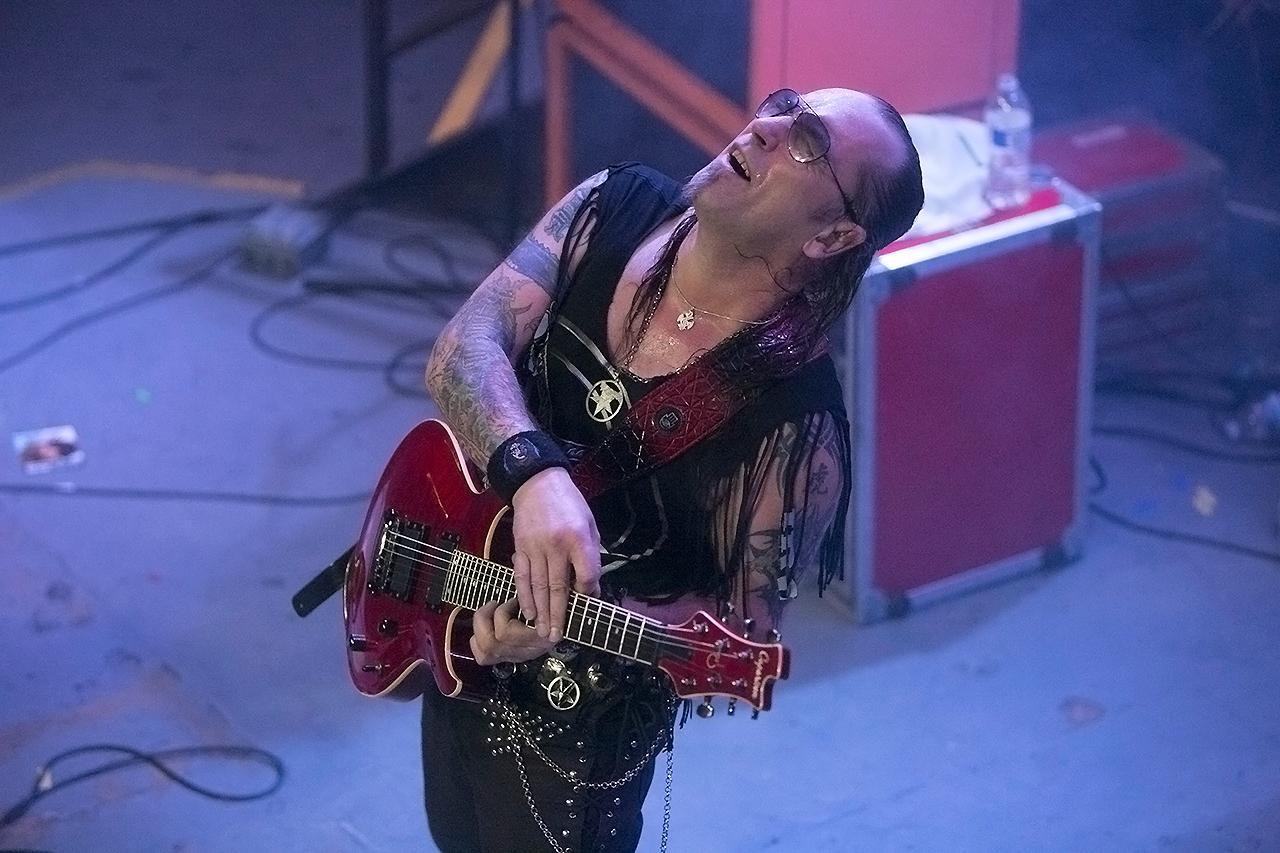 Q&A Exclusive: Metal legend Jeff "Mantas" Dunn on his brush with death ...